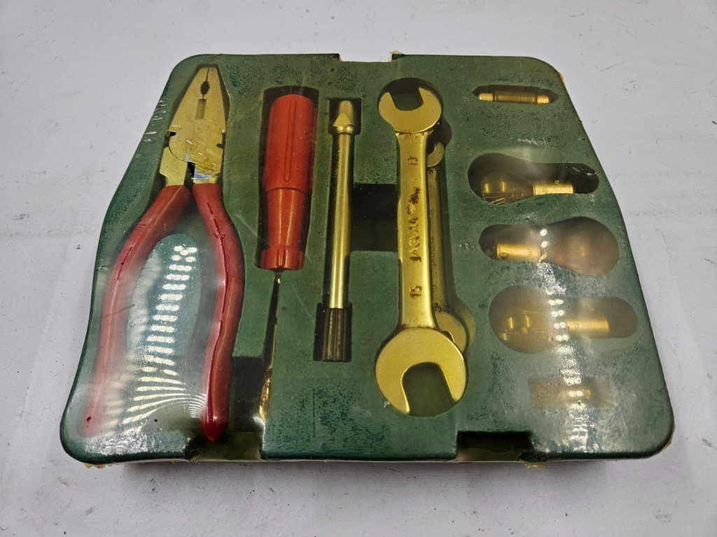 CLEAN JAGUAR XJ8 X308 BONNET TOOL KIT SPANNER SPARE SCREWDRIVER BULBS ...