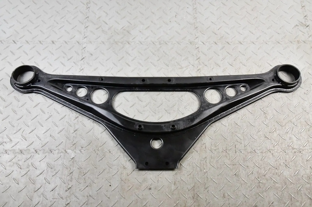 REAR XJ XK A FRAME SUSPENSION SUBFRAME AXLE | Simply Performance