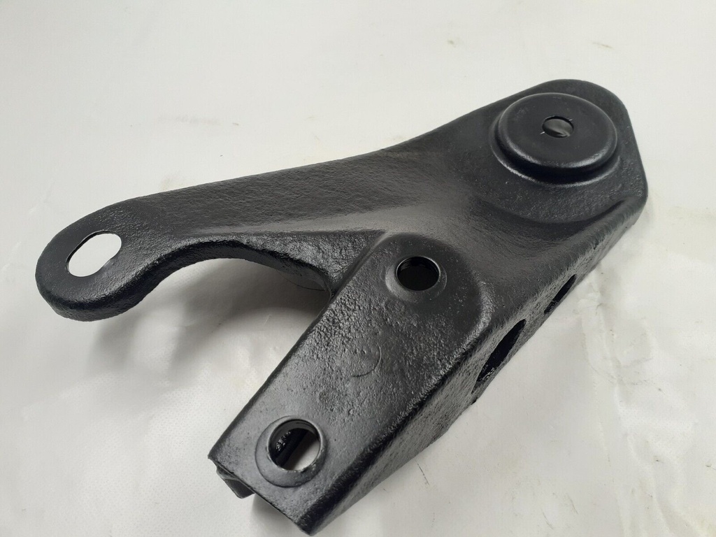 JAGUAR XK8 XKR COUPE REAR SUBFRAME RIGHT SIDE FOOT SUPPORT A FRAME ...